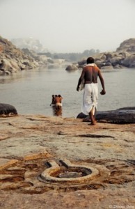 Hampi Diaries - Coracle Ride Across Tungabhadra - Shadows Galore